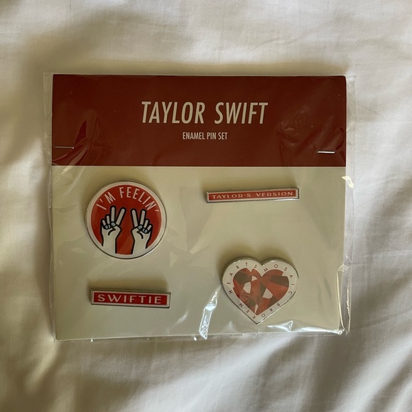 Taylor Swift | Accessories | Official Taylor Swift Red Taylors Version ...